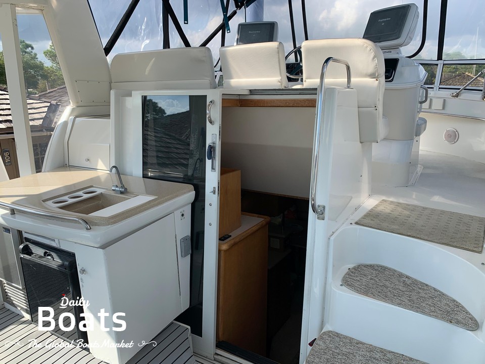 1997 Carver 500 Cockpit Motor Yacht for sale. View price, photos and ...