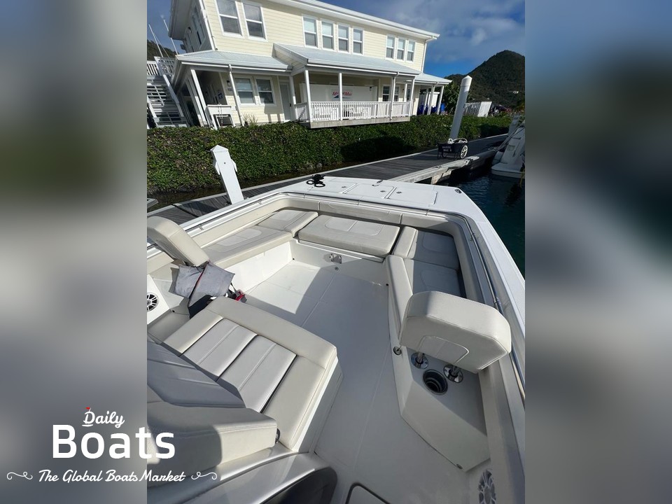 2022 Aquila 28 Molokai Power Catamaran for sale. View price, photos and ...