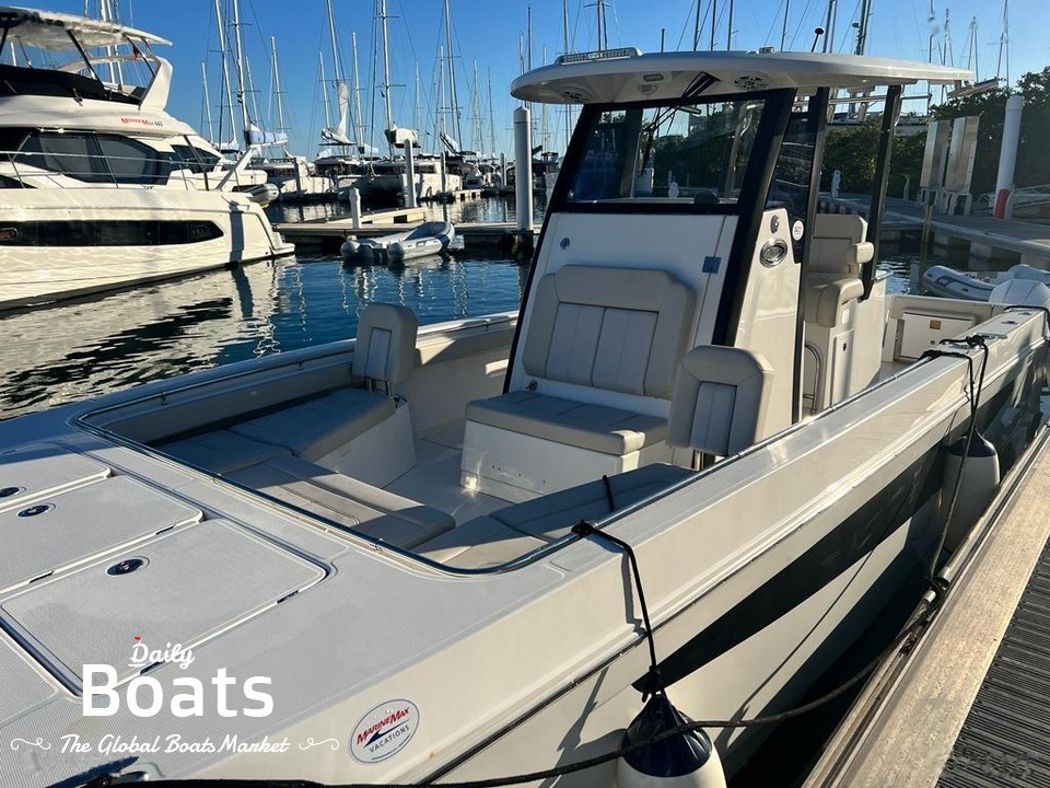 2022 Aquila 28 Molokai Power Catamaran for sale. View price, photos and ...