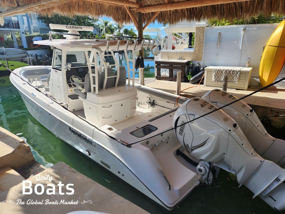 2020 Everglades 335 Cc for sale. View price, photos and Buy 2020 ...