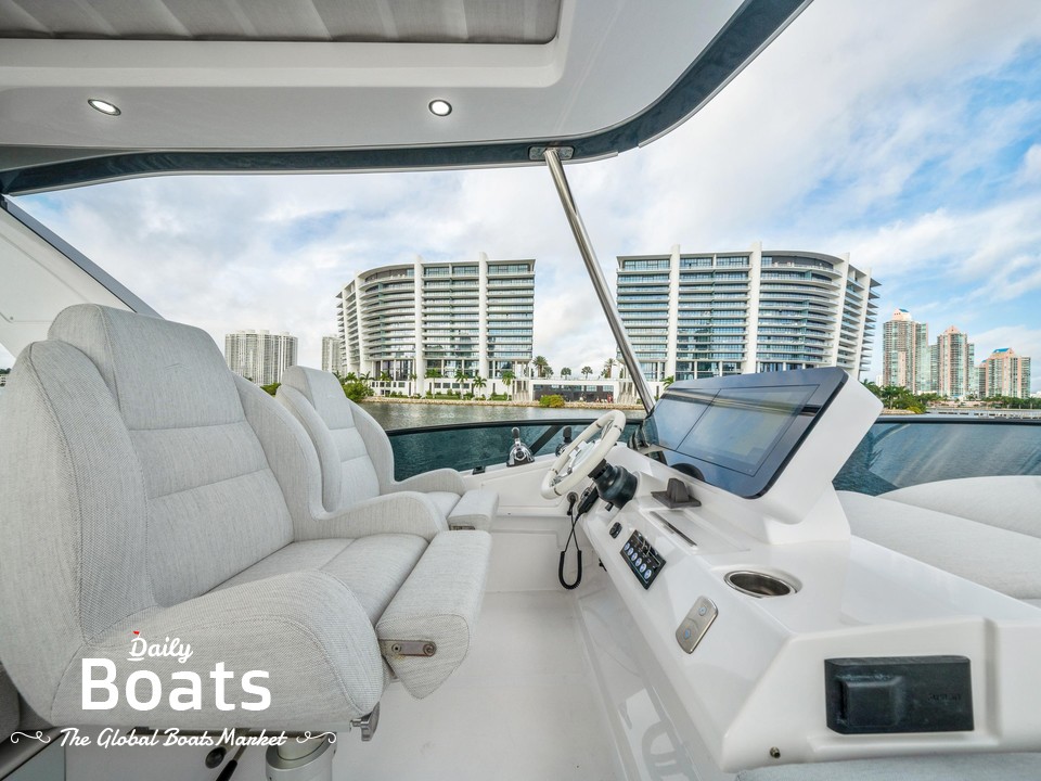 2023 Azimut 53 Fly for sale. View price, photos and Buy 2023 Azimut 53 ...