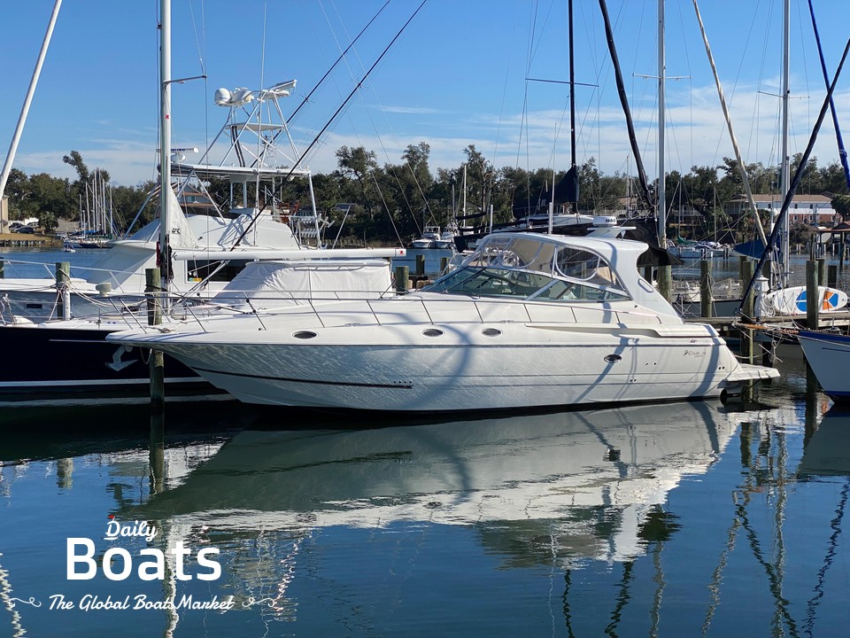 2002 Cruisers Yachts 4270 Express for sale. View price, photos and Buy ...
