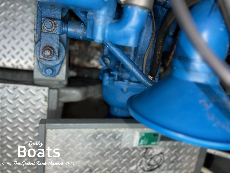 1986 Present Yachts 46 Trawler Cpmy for sale. View price, photos and ...