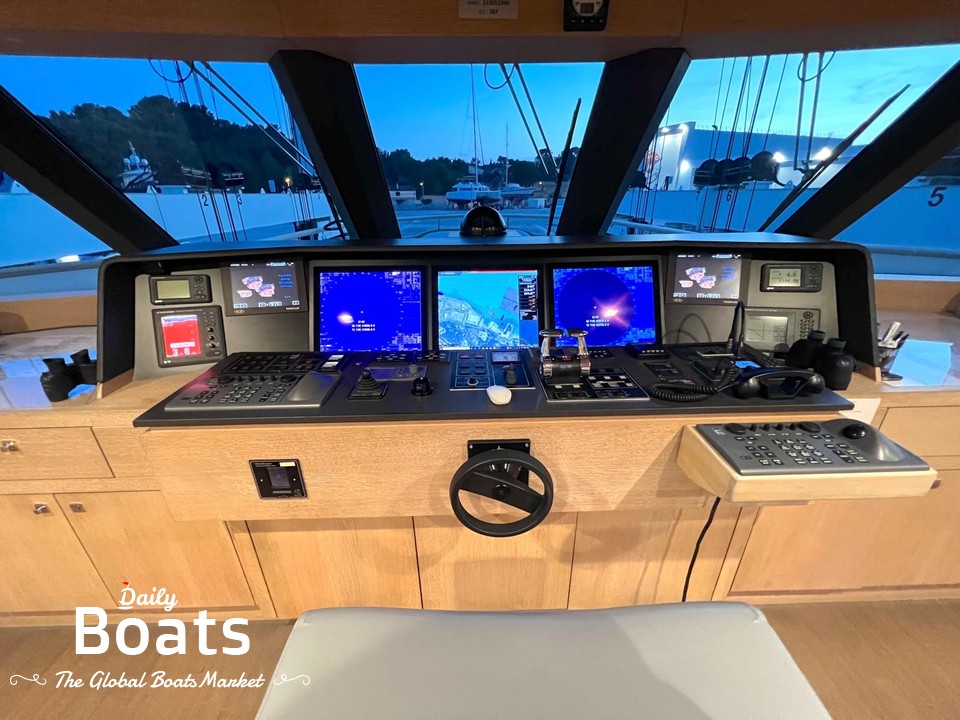 2013 Lynx 33.5M for sale. View price, photos and Buy 2013 Lynx 33.5M ...
