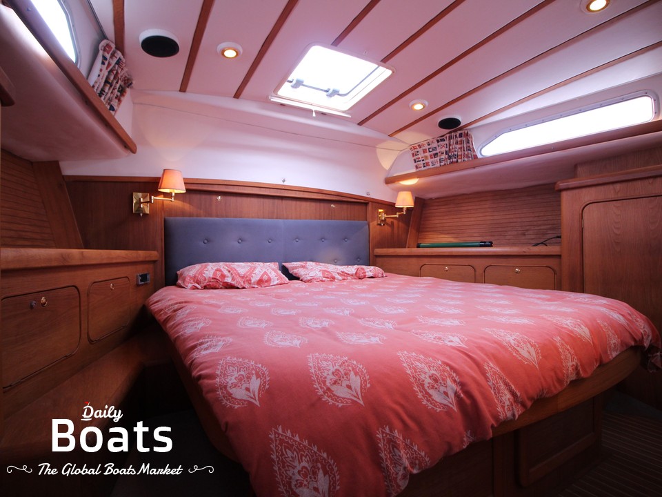 1998 Westerly Ocean 43 for sale. View price, photos and Buy 1998 ...