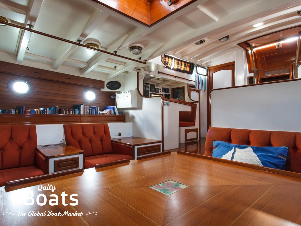 1989 Williams Craft Cuttyhunk 54 for sale. View price, photos and Buy ...