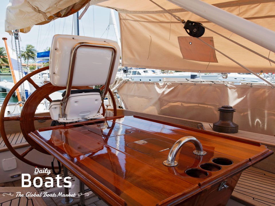 1989 Williams Craft Cuttyhunk 54 for sale. View price, photos and Buy ...