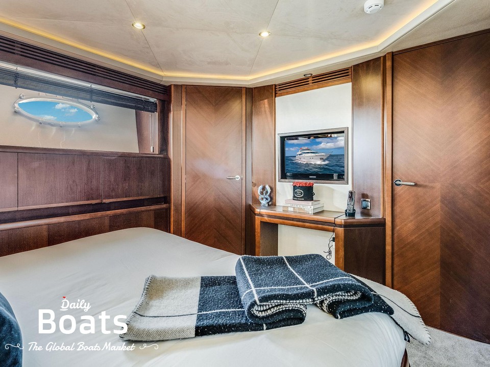 2009 Princess Flybridge for sale. View price, photos and Buy 2009 ...