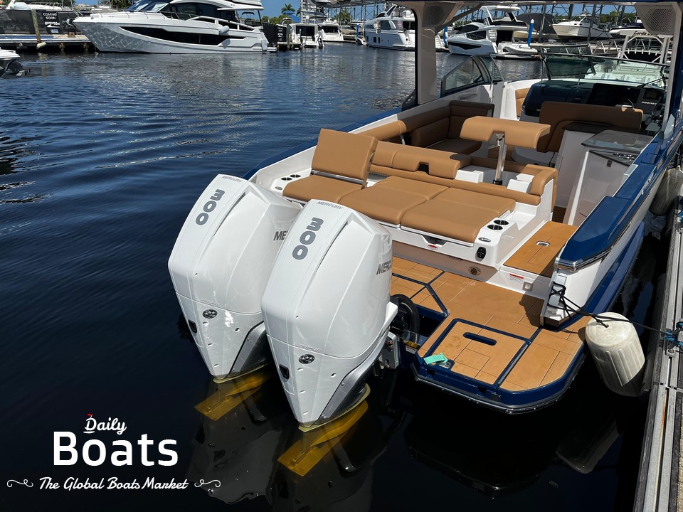 2023 Aviara Av32 Outboard for sale. View price, photos and Buy 2023 ...