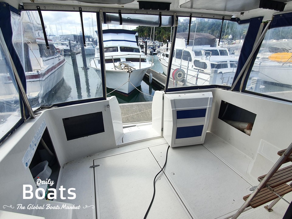 1984 Motor Yacht Markline 1000 for sale. View price, photos and Buy ...