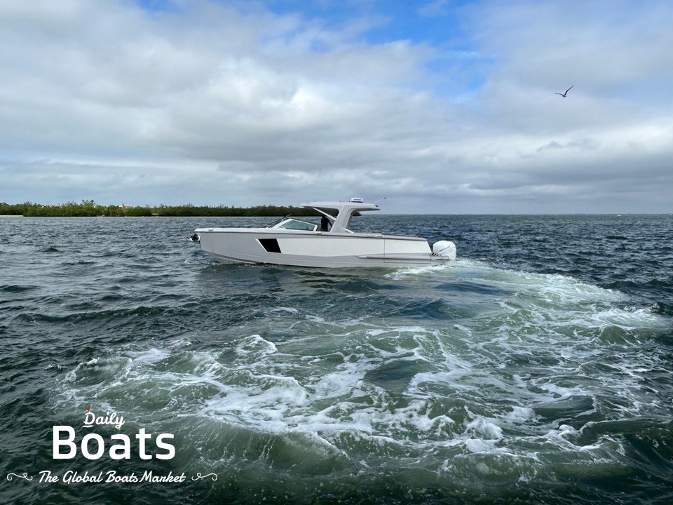 2023 Aviara Av40 Outboard for sale. View price, photos and Buy 2023 ...