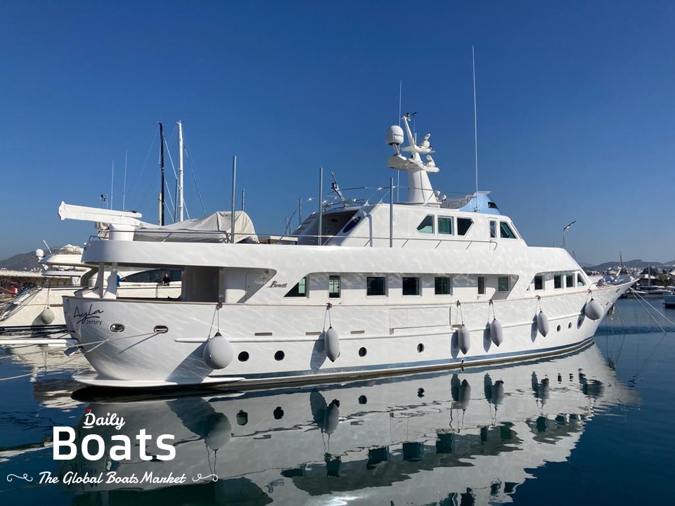 1981 Benetti Classic 30M for sale. View price, photos and Buy 1981 ...