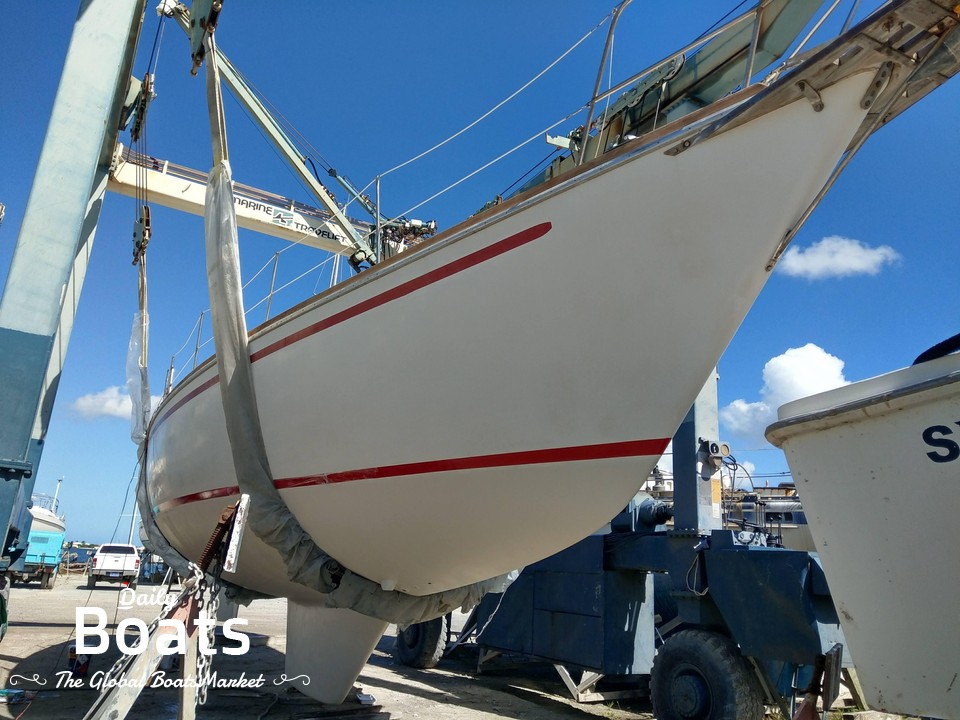 1985 Gulfstar 44 Mark 2 for sale. View price, photos and Buy 1985 ...