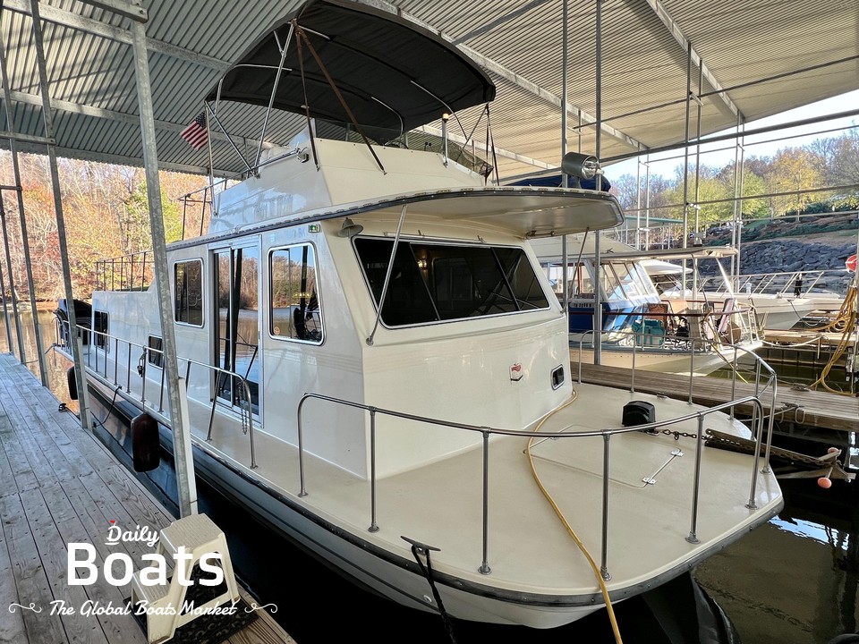 1986 Harbor Master 14 X 47 Houseboat for sale. View price, photos and ...