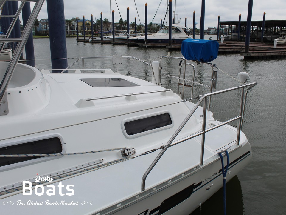 1993 Hunter Passage 42 for sale. View price, photos and Buy 1993 Hunter ...