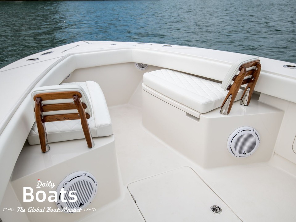 2023 Jupiter 32 Center Console for sale. View price, photos and Buy ...