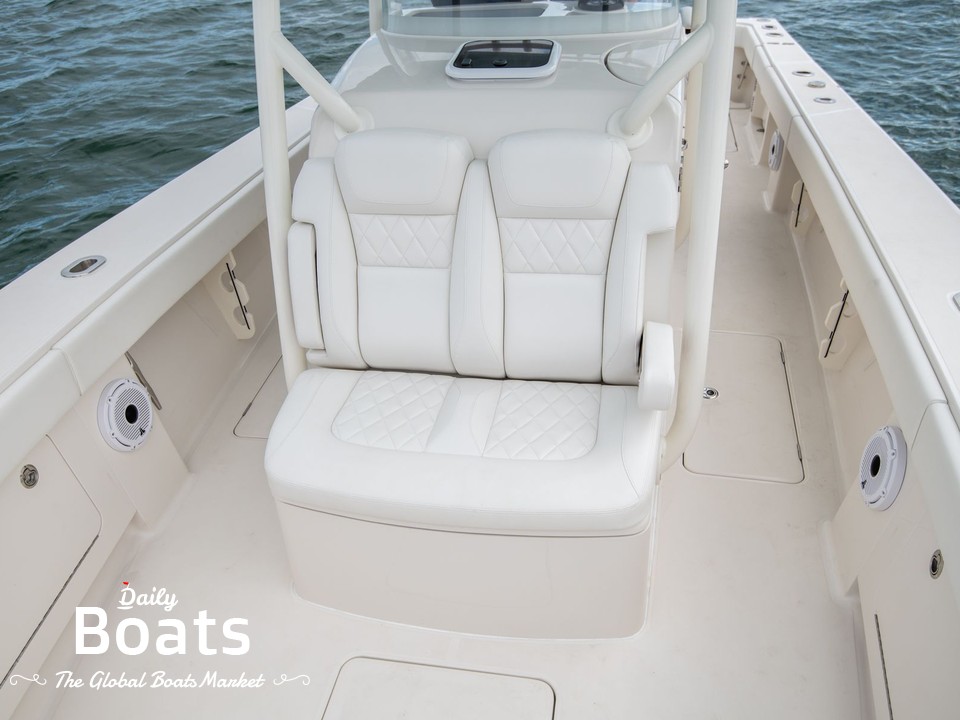 2023 Jupiter 32 Center Console for sale. View price, photos and Buy ...