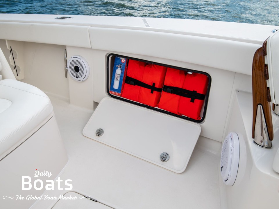 2023 Jupiter 32 Center Console for sale. View price, photos and Buy ...