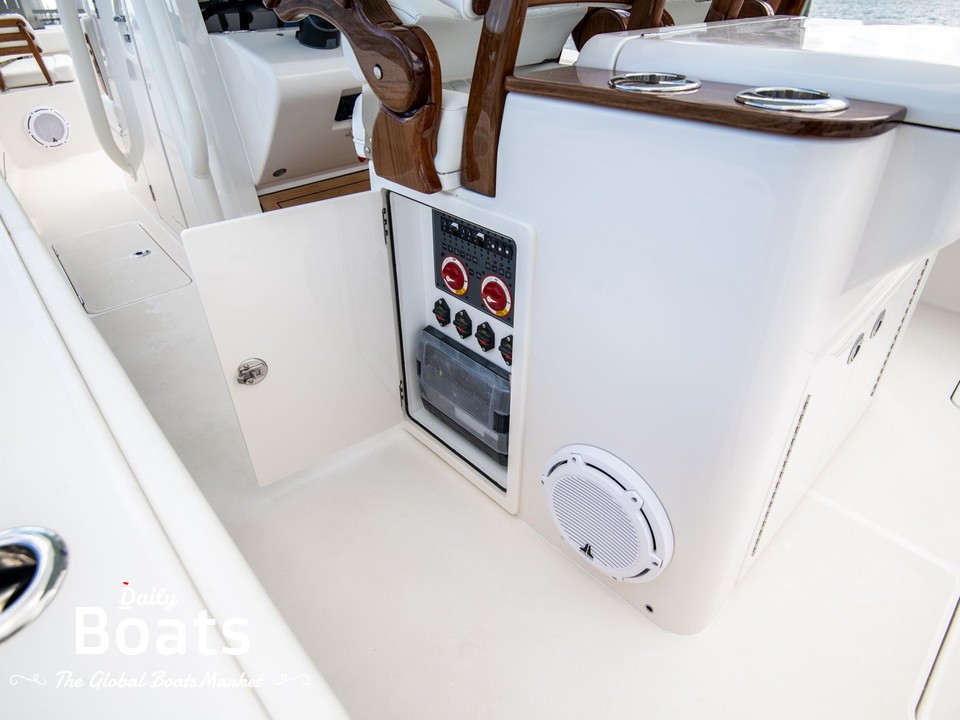 2023 Jupiter 32 Center Console for sale. View price, photos and Buy ...