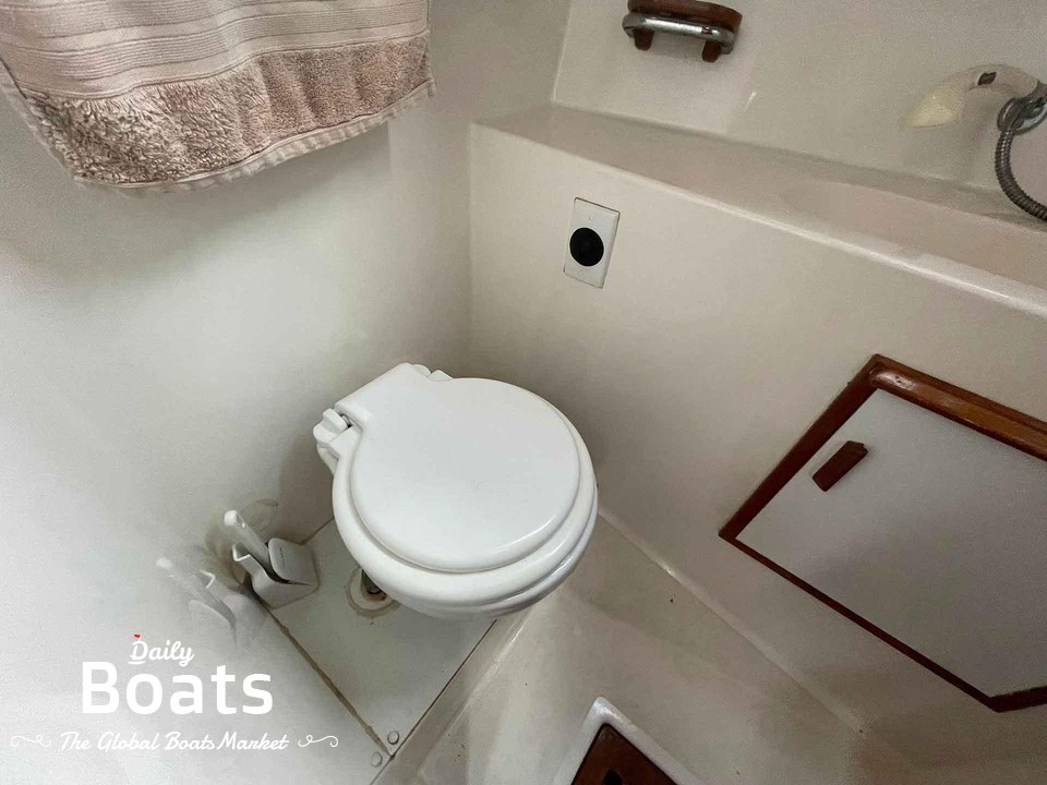 1985 Zeston 40 Pilot House for sale. View price, photos and Buy 1985 ...