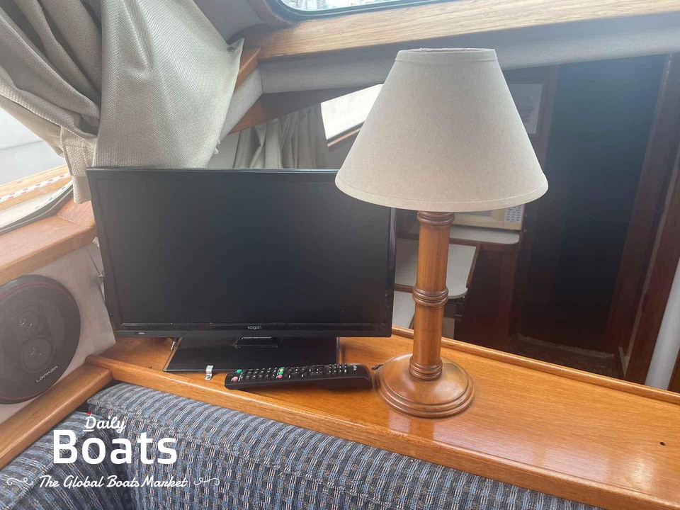 1985 Zeston 40 Pilot House for sale. View price, photos and Buy 1985 ...