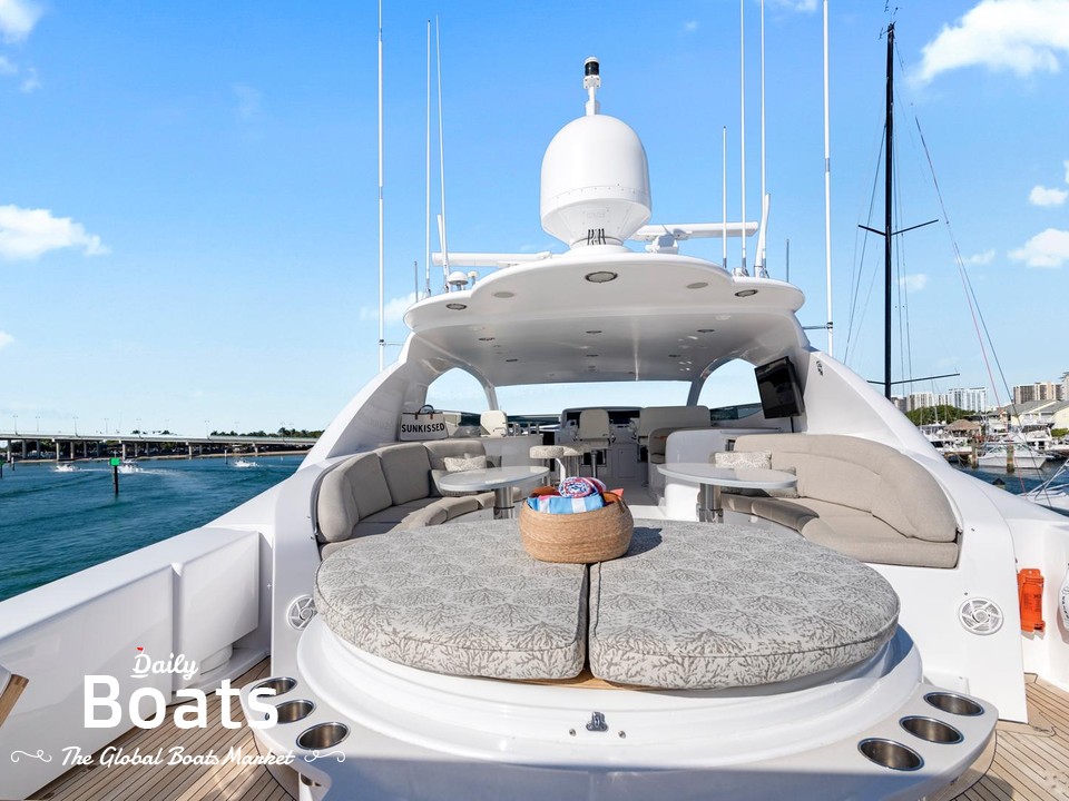 2008 Lazzara Motor Yacht for sale. View price, photos and Buy 2008 ...