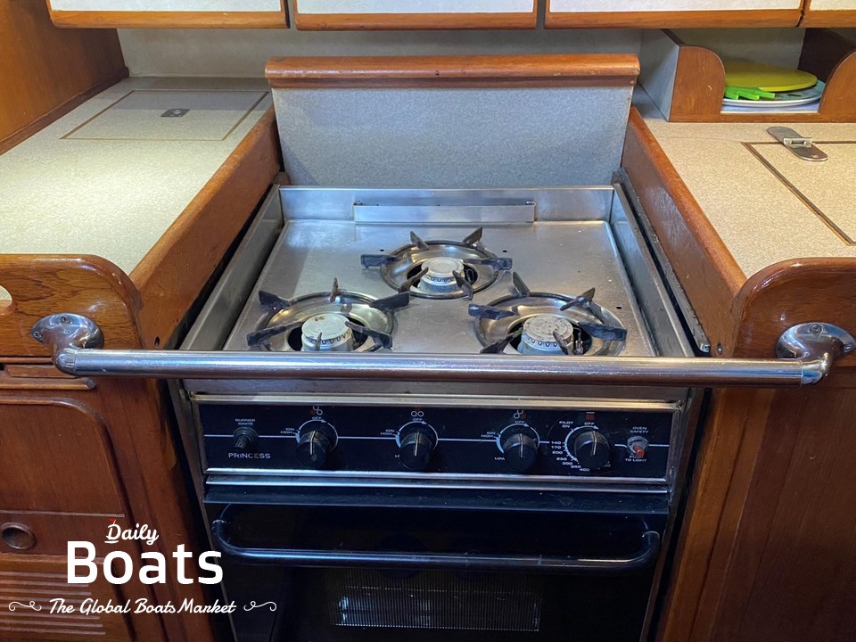 1994 Hylas 45.5 for sale. View price, photos and Buy 1994 Hylas 45.5 ...