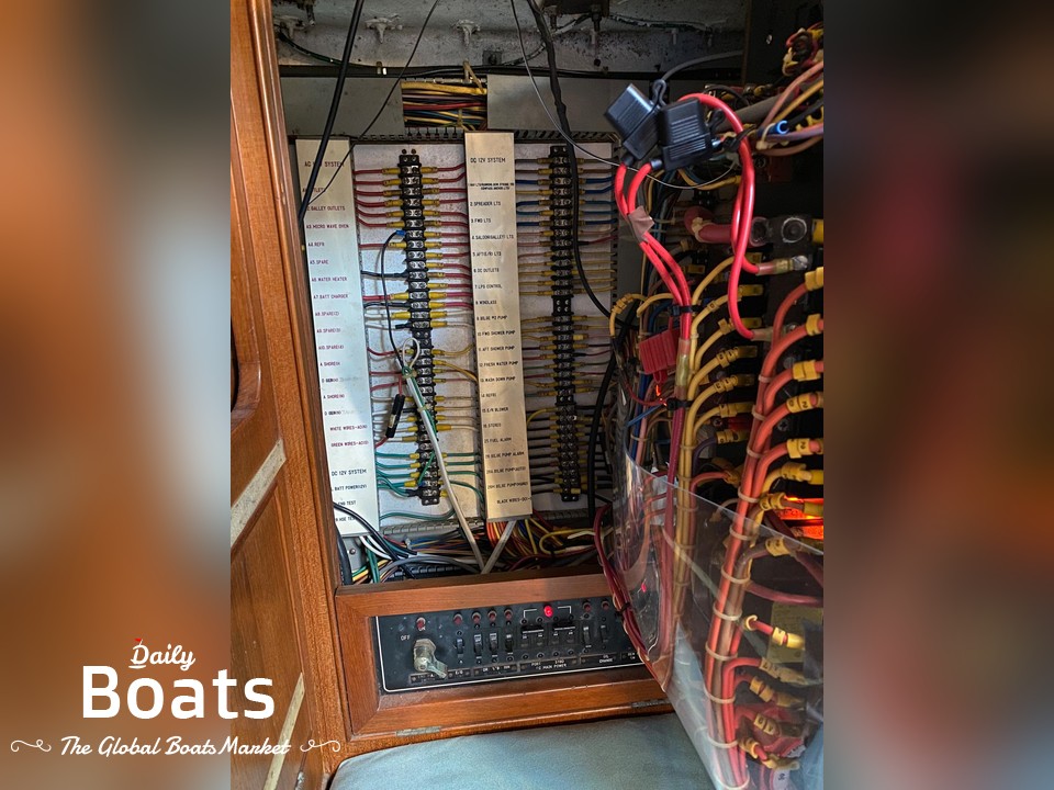 1994 Hylas 45.5 for sale. View price, photos and Buy 1994 Hylas 45.5 ...