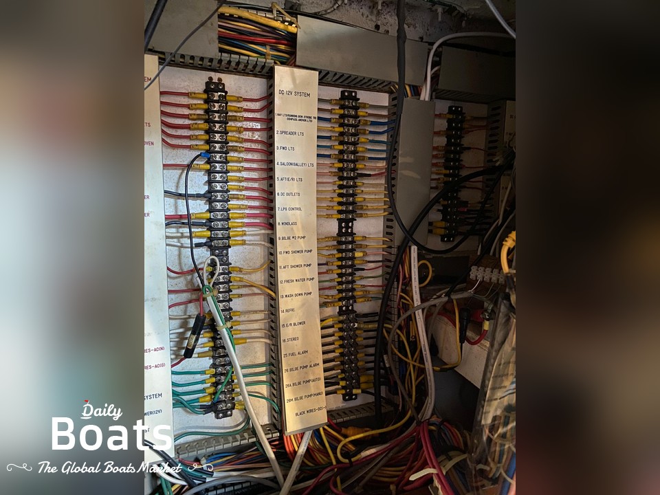 1994 Hylas 45.5 for sale. View price, photos and Buy 1994 Hylas 45.5 ...