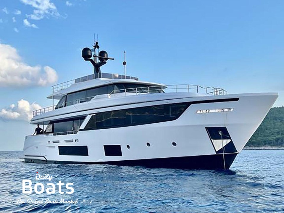 2022 Custom Line 30 Navetta for sale. View price, photos and Buy 2022 ...