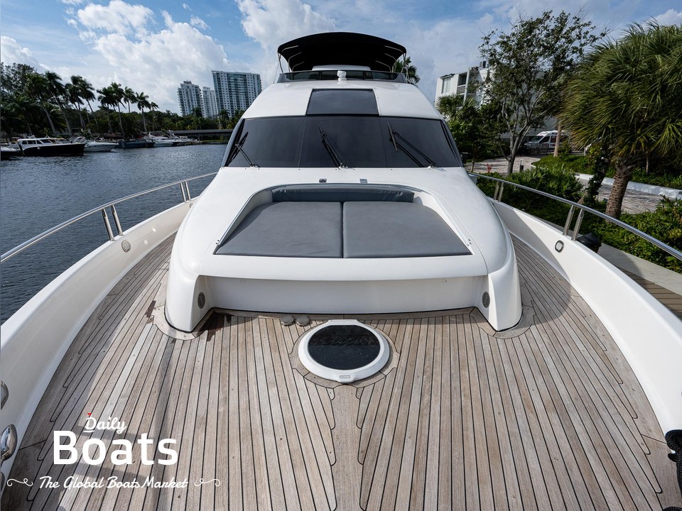 2008 Lazzara 84 Flybridge for sale. View price, photos and Buy 2008 ...