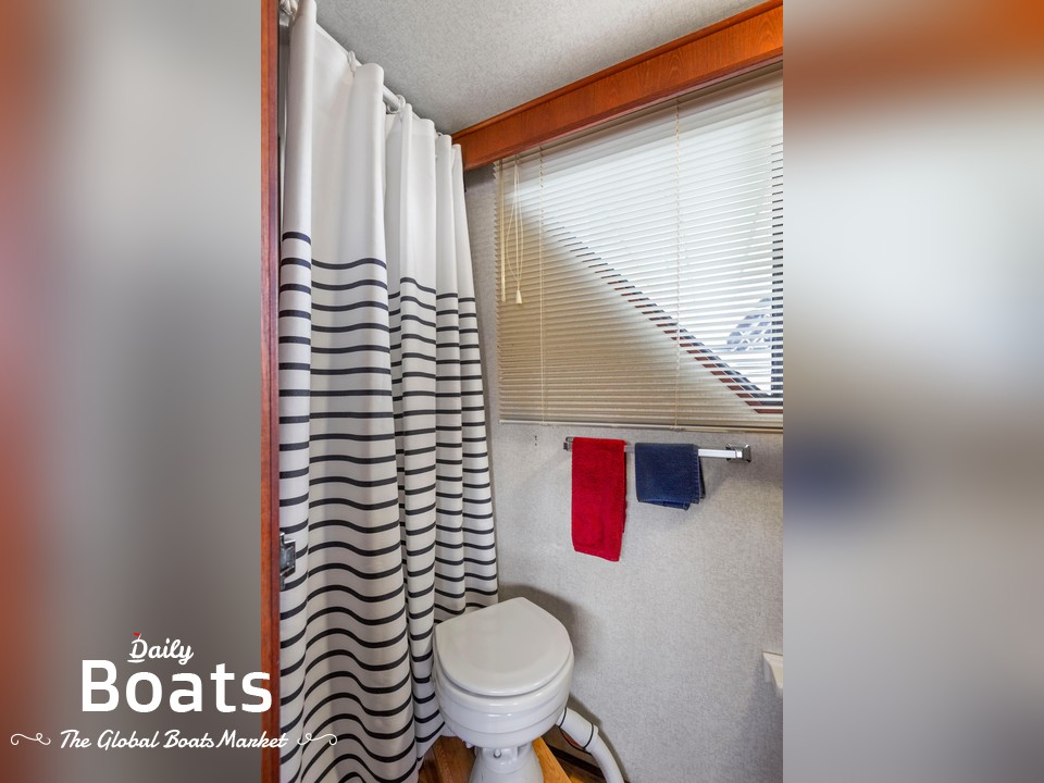 1987 Harbor Master 520 Coastal for sale. View price, photos and Buy ...