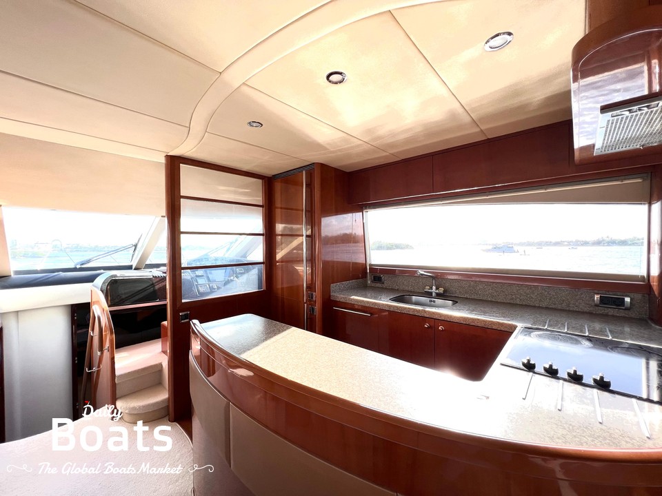 2008 Princess 67 Flybridge for sale. View price, photos and Buy 2008 ...