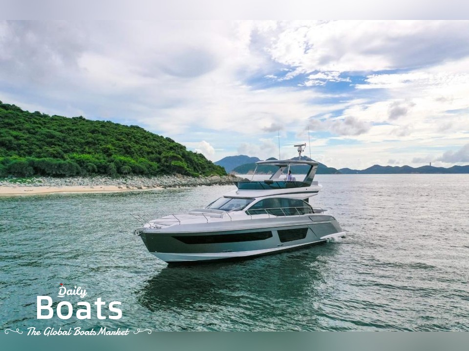 2021 Azimut Fly 53 for sale. View price, photos and Buy 2021 Azimut Fly ...