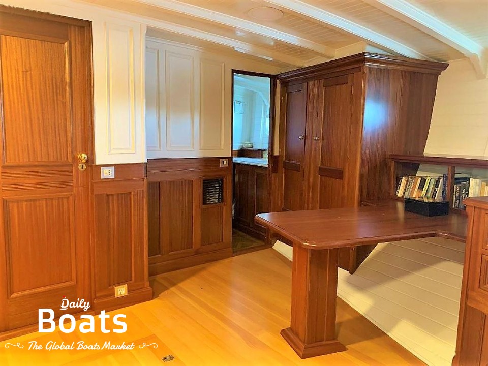 1962 Custom G.L.Watson Gentleman Explorer for sale. View price, photos ...