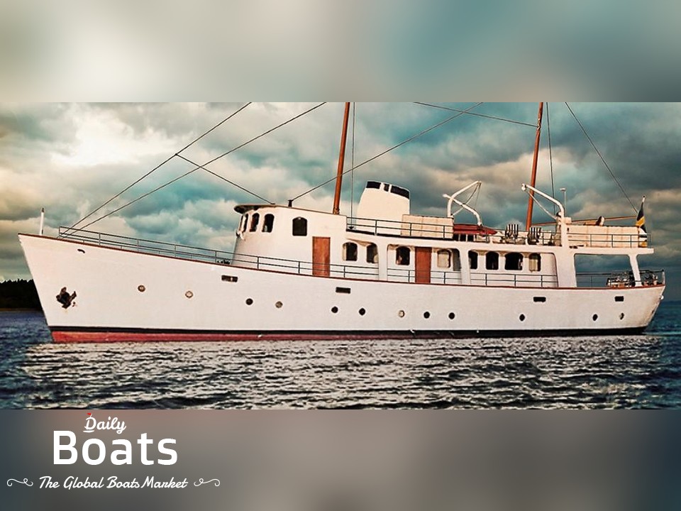 1962 Custom G.L.Watson Gentleman Explorer for sale. View price, photos ...