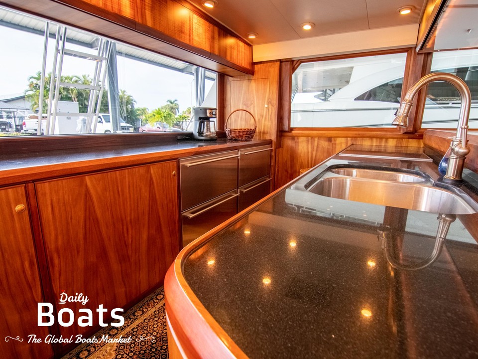 1990 Knight & Carver Sportfish for sale. View price, photos and Buy ...