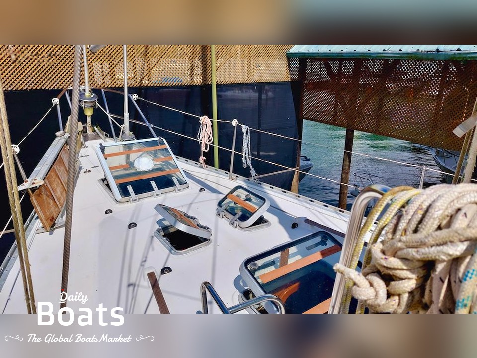 1987 Sparkman & Stephens Lacoste 42. Aka Dufour 42 for sale. View price ...