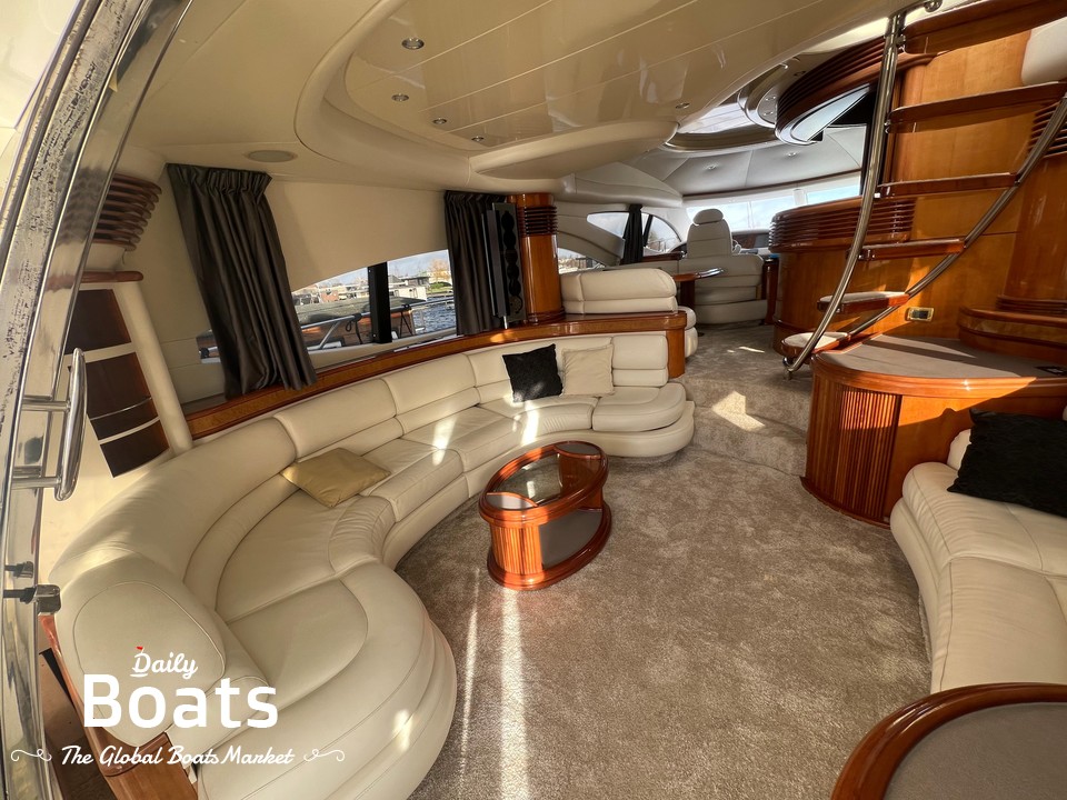 2001 Azimut 68 Plus for sale. View price, photos and Buy 2001 Azimut 68 ...