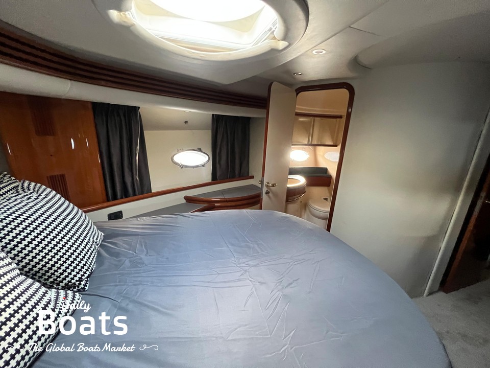 2001 Azimut 68 Plus for sale. View price, photos and Buy 2001 Azimut 68 ...