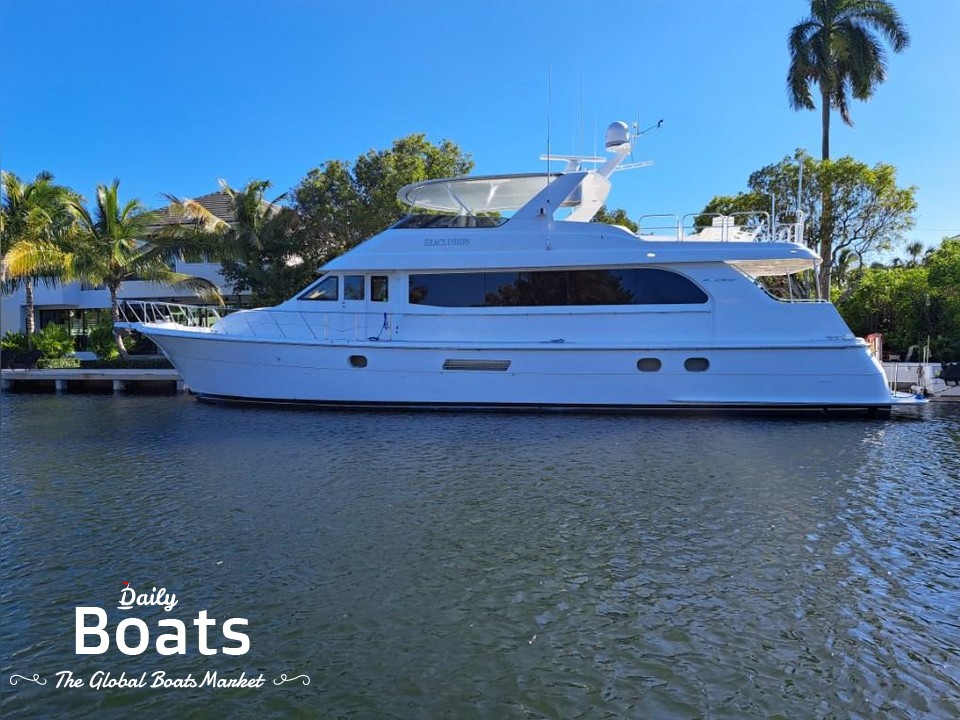 Hatteras 75 sport deck motor yacht for sale - Daily Boats