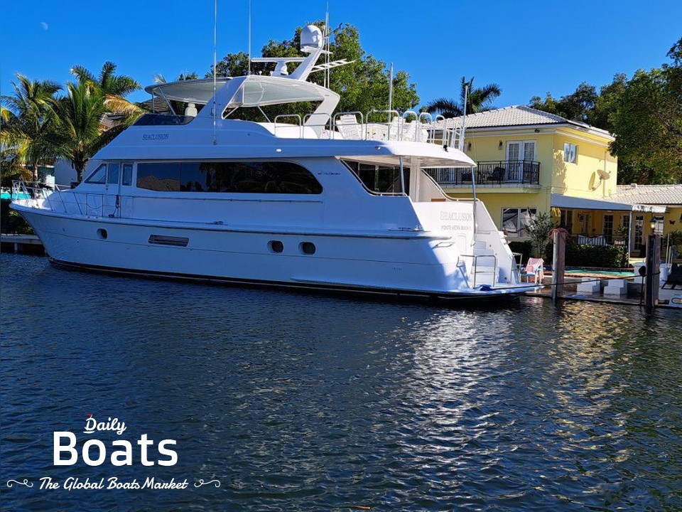 2005 Hatteras 75 Sport Deck Motor Yacht for sale. View price, photos ...
