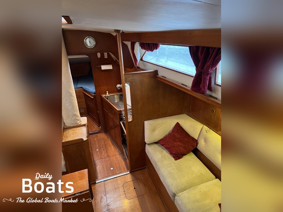 1980 Nicholson 48 for sale. View price, photos and Buy 1980 Nicholson ...