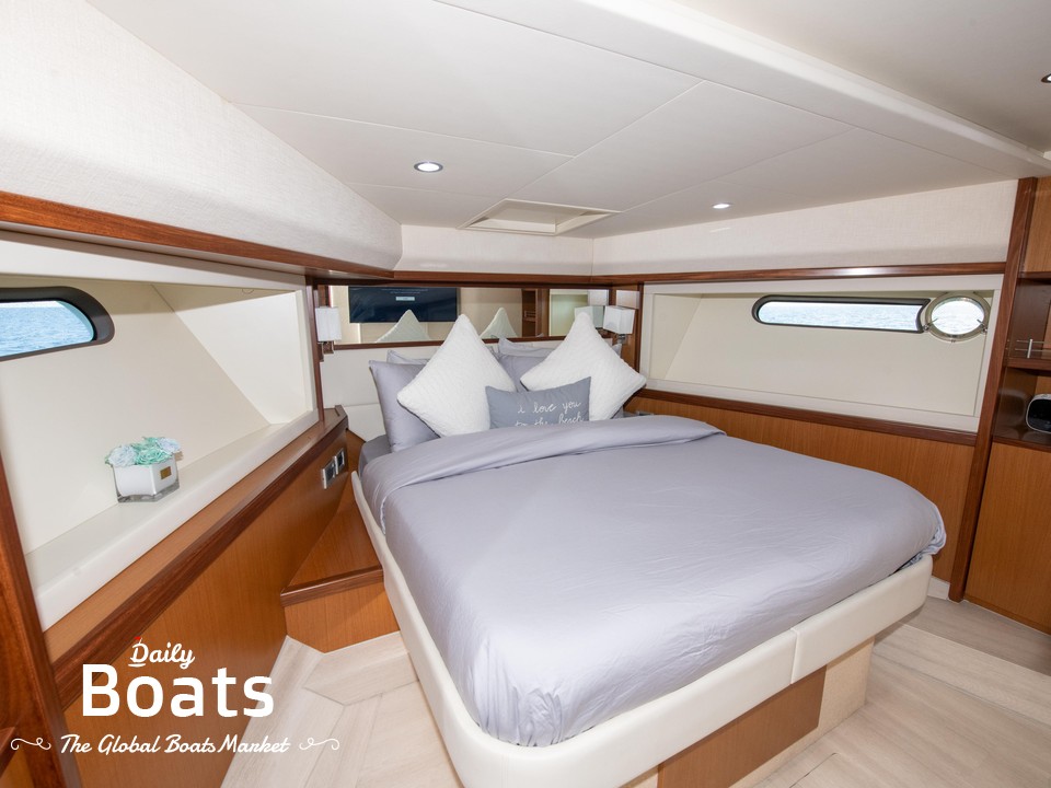 2011 Ferretti Yachts 660 for sale. View price, photos and Buy 2011 ...