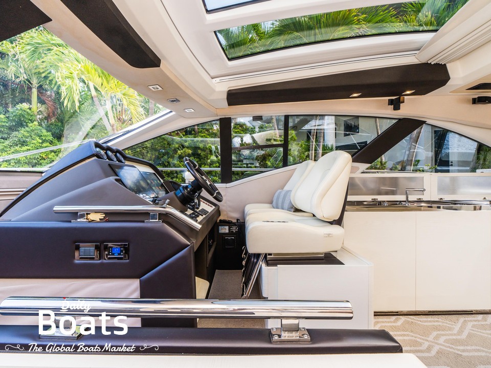 2015 Azimut 55S for sale. View price, photos and Buy 2015 Azimut 55S ...