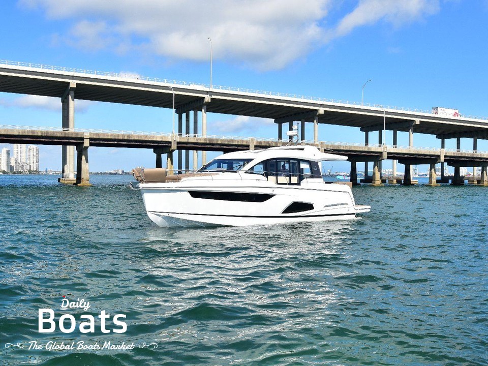 2022 Sealine C430 for sale. View price, photos and Buy 2022 Sealine ...