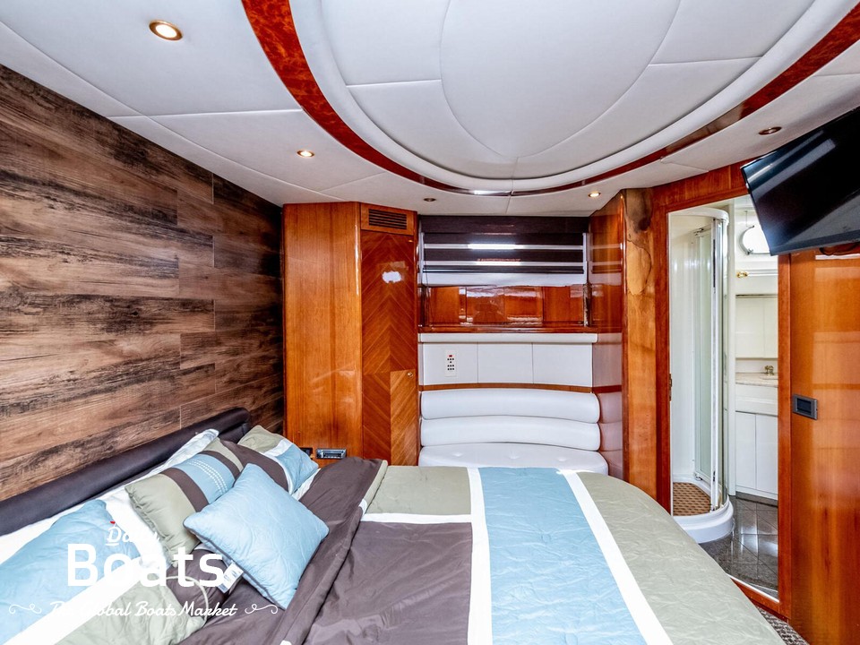 2000 Azimut 70 Sea-Jet for sale. View price, photos and Buy 2000 Azimut ...