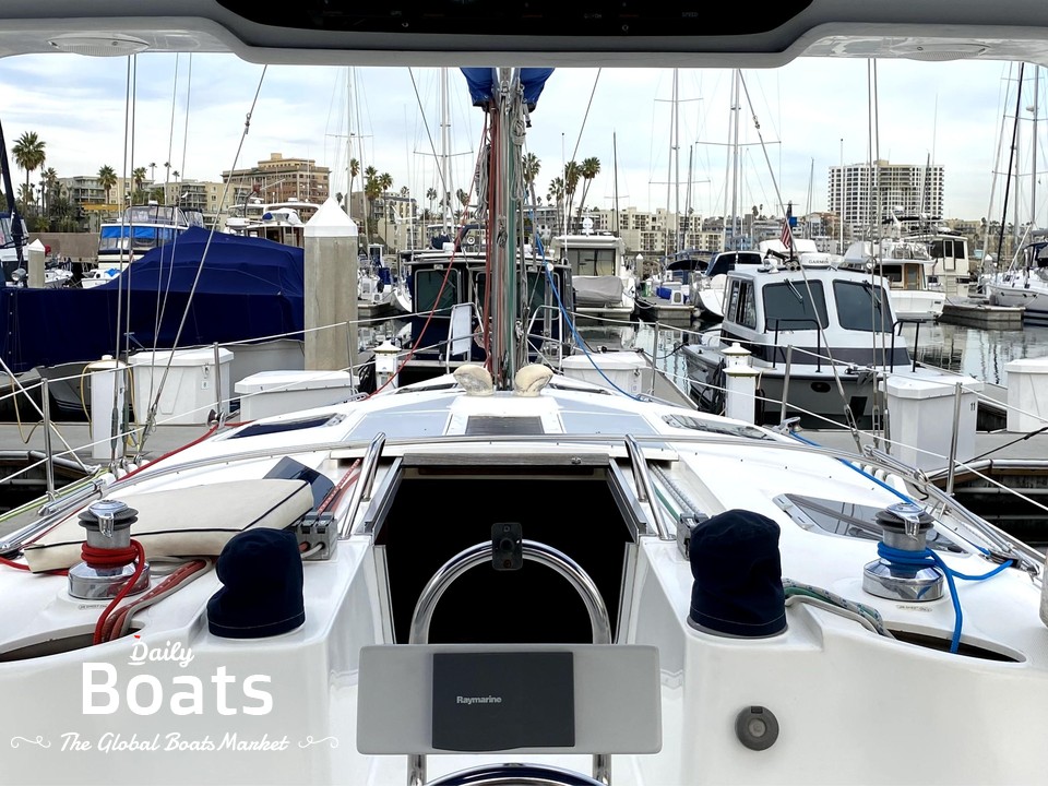 1996 Hunter Legend 430 for sale. View price, photos and Buy 1996 Hunter ...