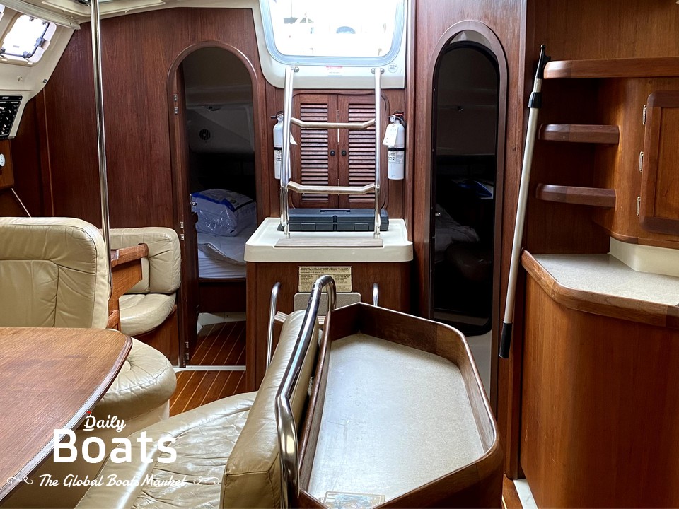 1996 Hunter Legend 430 for sale. View price, photos and Buy 1996 Hunter ...