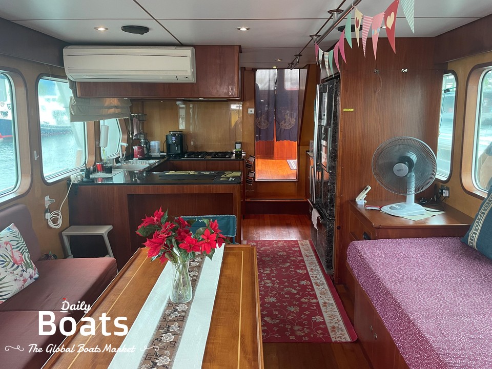 2010 Megaway 57 for sale. View price, photos and Buy 2010 Megaway 57 ...